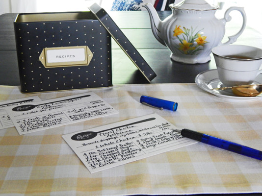 An Old Fashioned Recipe Box - Pender & Peony - A Southern Blog