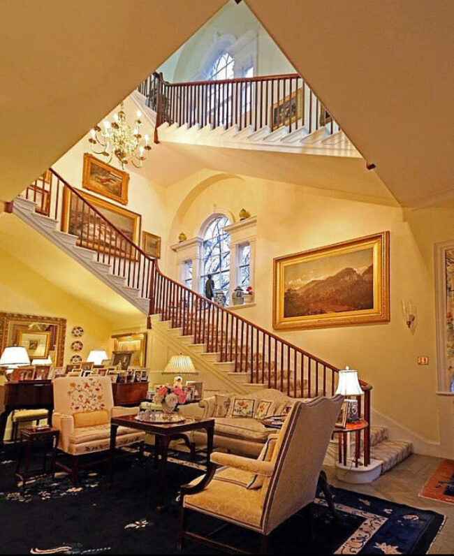 Cocktails & Queries with Holly Holden - Pender & Peony - A Southern Blog