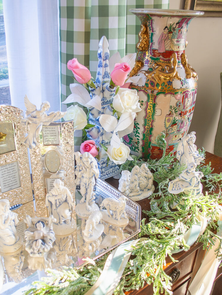 A Joyful Nativity Scene Decoration – Pender & Peony