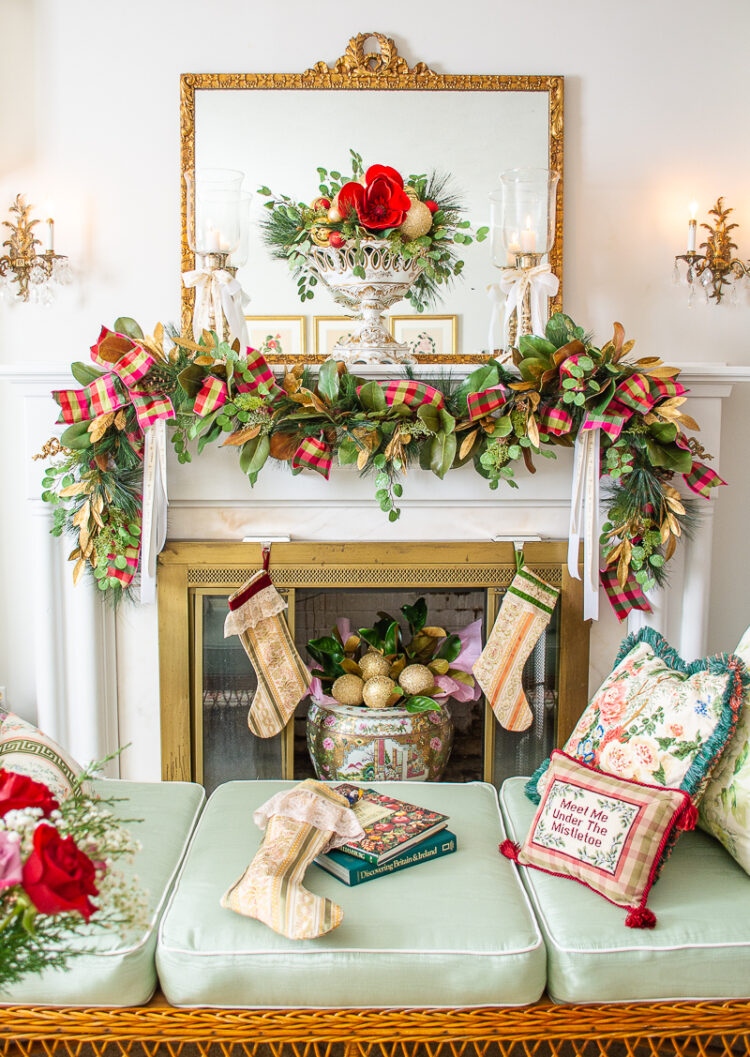 My Grandmillennial Southern Christmas in Pink & Green - Pender & Peony ...
