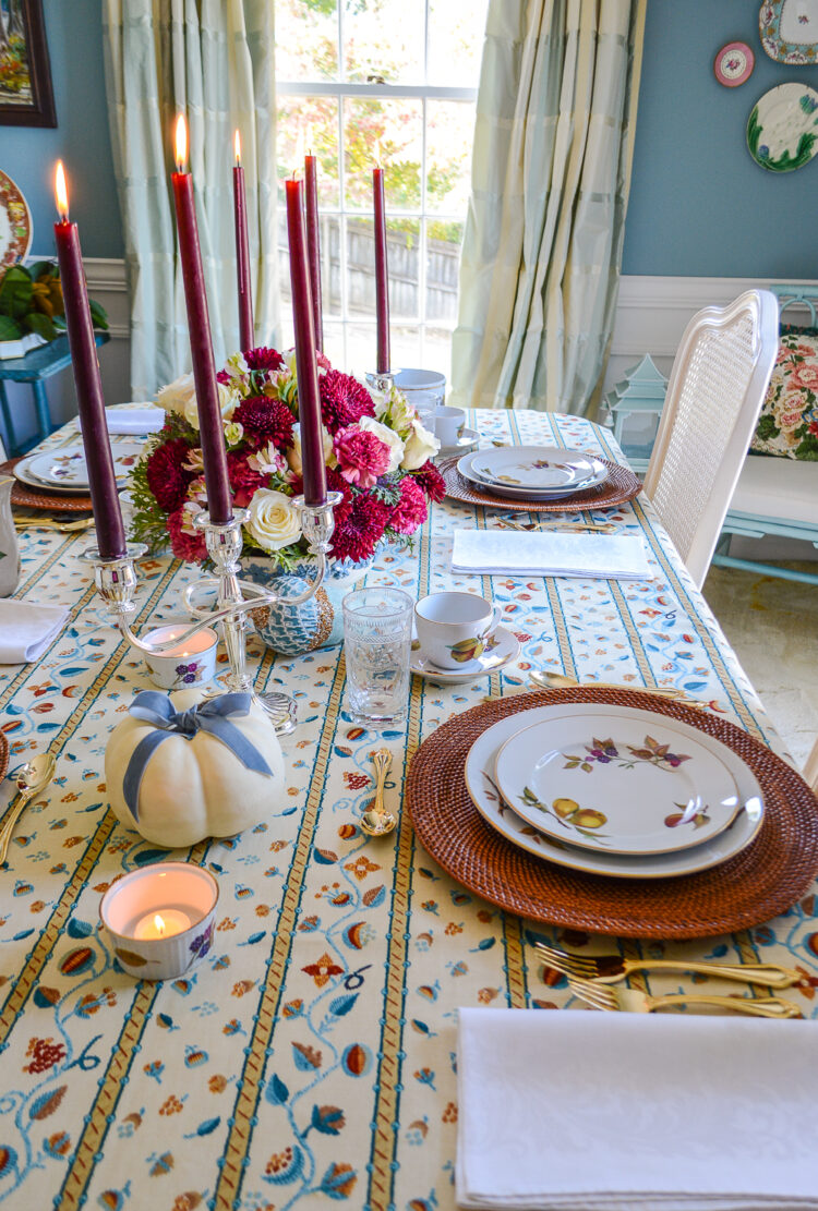 Recipe for a Grandmillennial Thanksgiving Table - Pender & Peony - A ...
