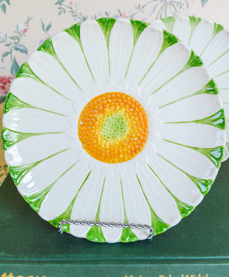 Set of 3 Italian Daisy Plates - Pender & Peony - A Southern Blog