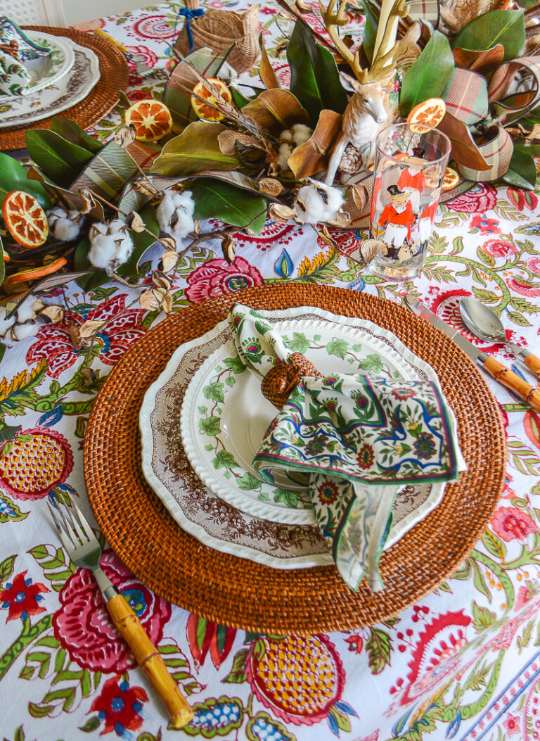 Thanksgiving to Christmas Crossover Table Ideas - Pender & Peony - A ...