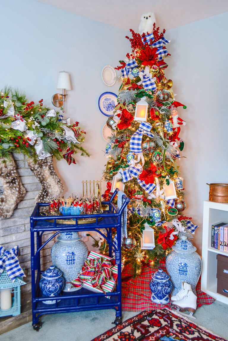 An Elf Approved Preppy Chinoiserie Christmas - Pender & Peony - A ...