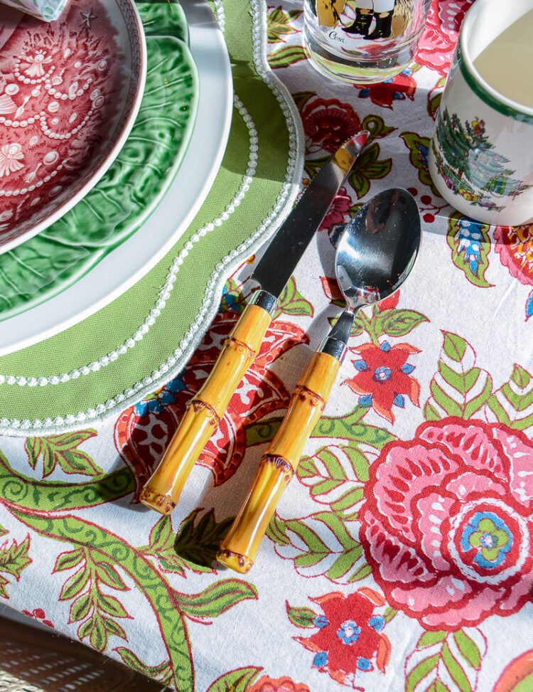 Thanksgiving to Christmas Crossover Table Ideas – Pender & Peony – A Southern Blog