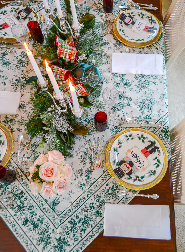 5 Tips for a Festive Christmas Table - Pender & Peony - A Southern Blog