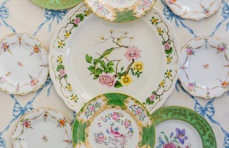 Plate ID: How I Research & Identify Antique Plates – Pender & Peony